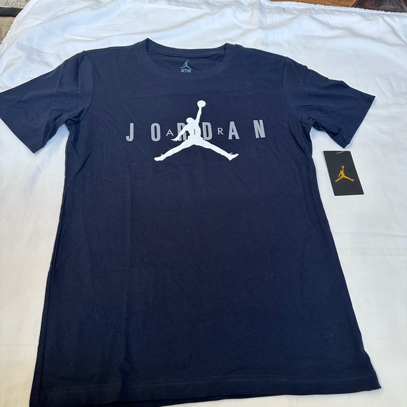 Jordan | Shirts & Tops | Jordan Jumpman Air Cotton Obsidian Tshirt ...
